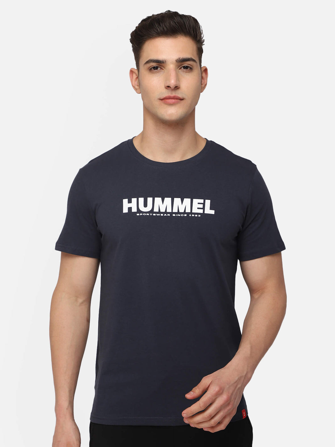 Sportswear for Men Online - Stylish Activewear for Men | Hummel India