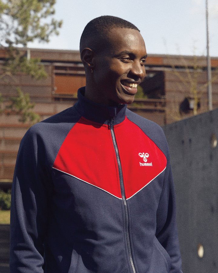 Sportswear for Gym, Running, and More: Activewear for Men & Women ...