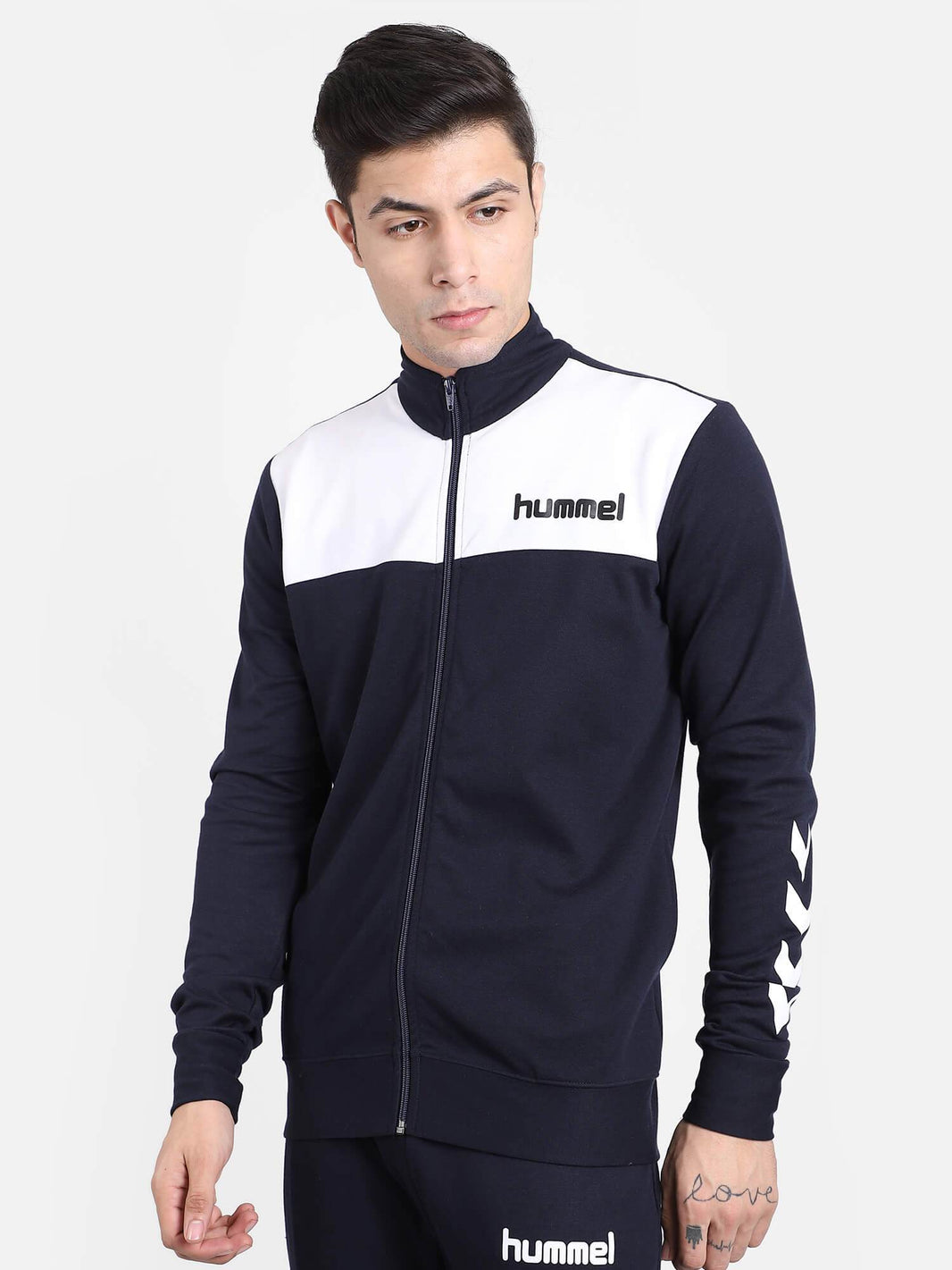 Jackets For Men - Men's Casual & Sports Jackets Online | Hummel India
